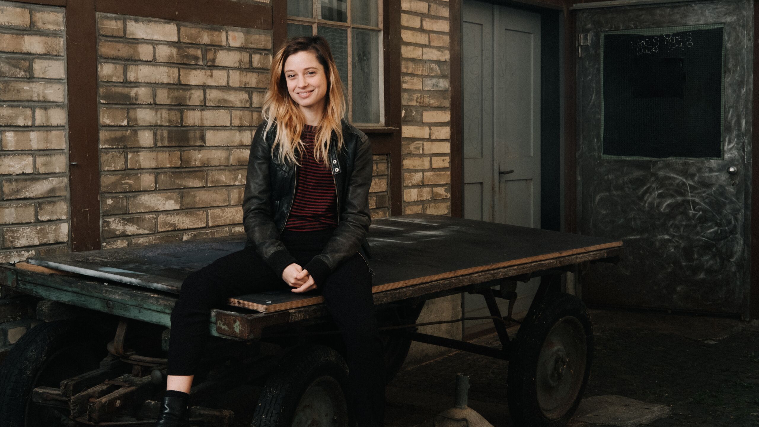 Lara Stoll - drehundangel.ch